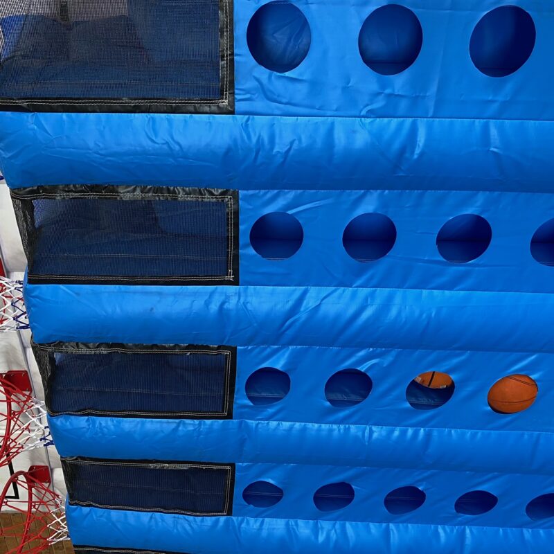 Basketball Connect 4 Inflatable | Big Fun
